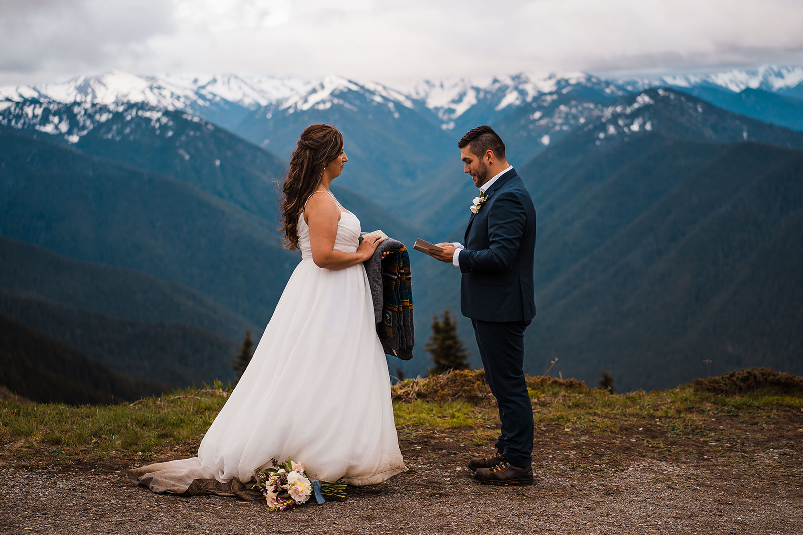 Guide to Planning Your Olympic National Park Elopement | Showit Blog