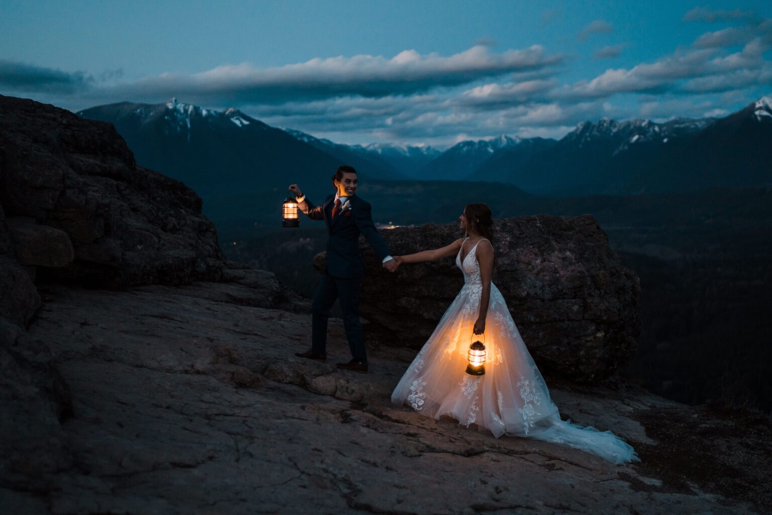 Two-Day Adventure Wedding in Washington - Between the Pine