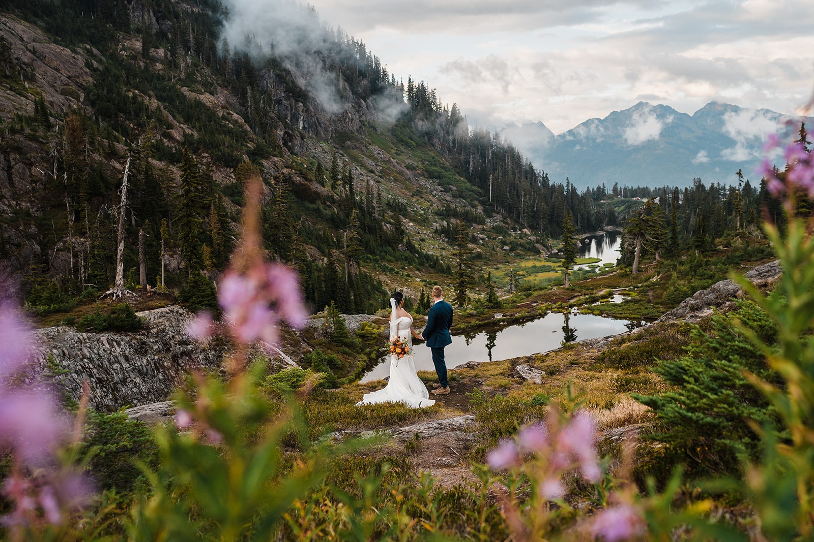 A Complete Guide to Planning an Artist Point Wedding - Between the Pine