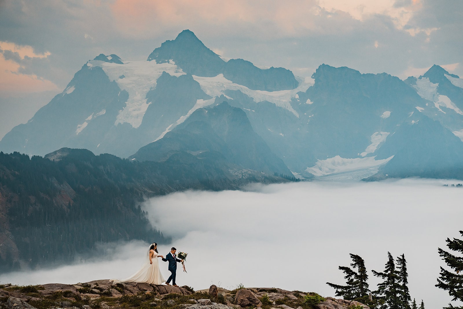 A Complete Guide to Planning an Artist Point Wedding - Between the Pine