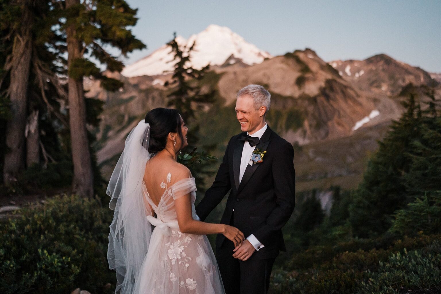 A Dreamy Two-Day Small Elopement Wedding in the North Cascades ...