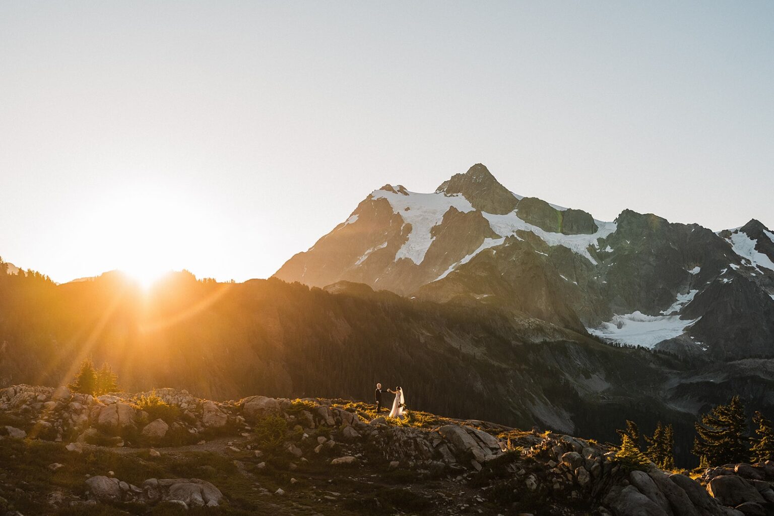 A Dreamy Two-Day Small Elopement Wedding in the North Cascades ...